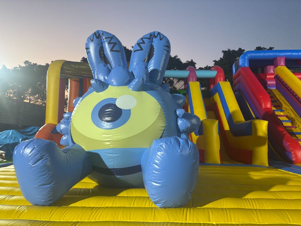 Custom Inflatable Theme Park: Giant Monster Design Solutions